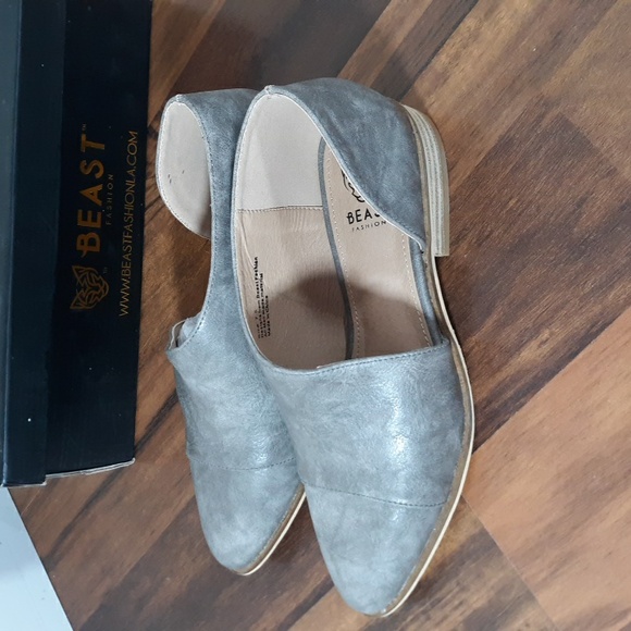 BEAST FASHION | Shoes | Beast Fashion Carter Shoe Gray Cutout Shoe Size ...